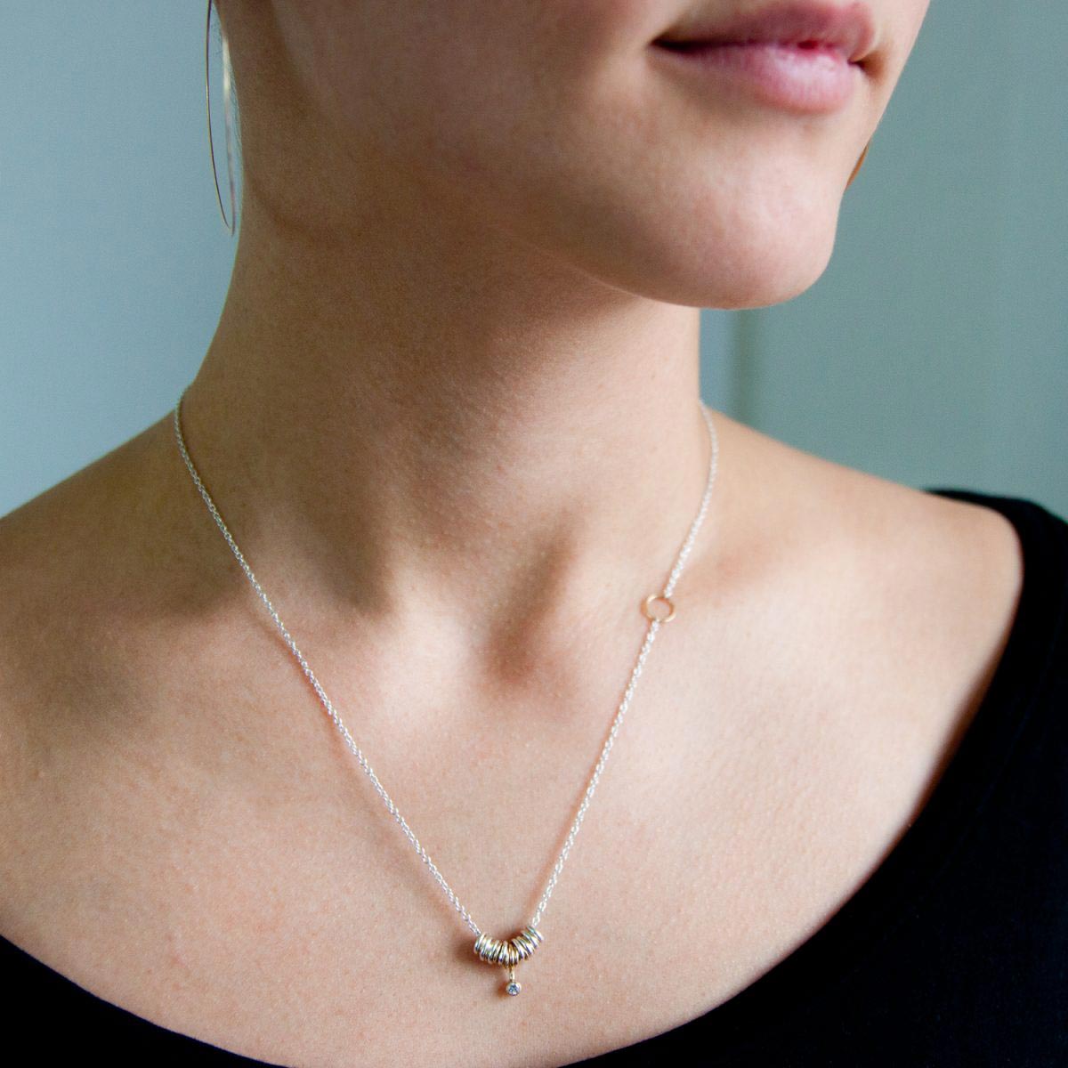 Moving Rings Necklace by Jane Hollinger - NEWTWIST