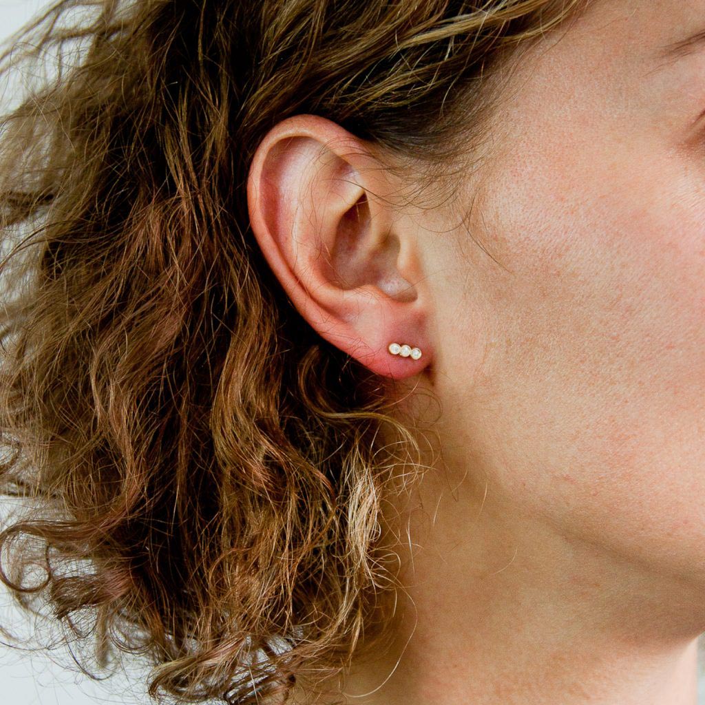 Triple Diamond Posts by Victoria Cunningham - NEWTWIST