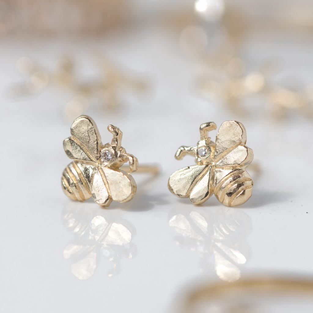 GET TO KNOW OUR ARTISTS: Victoria Cunningham Q&A - NEWTWIST