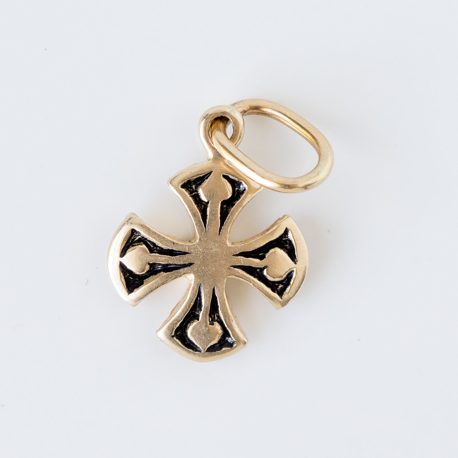 Maltese Cross Charm by Erica Molinari - NEWTWIST