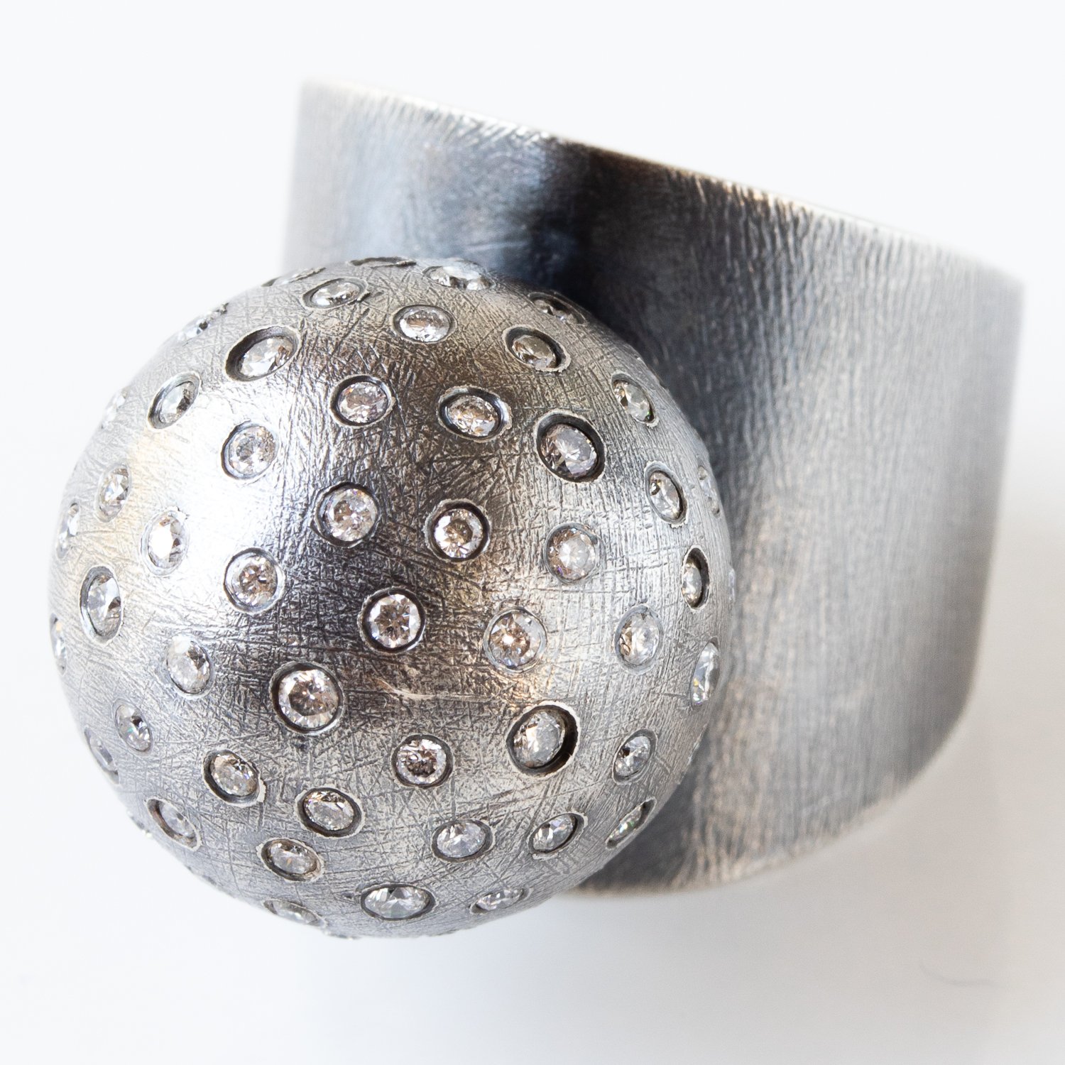 Rene Escobar Trunk Show: Ceres Ring in Silver by Rene Escobar - NEWTWIST
