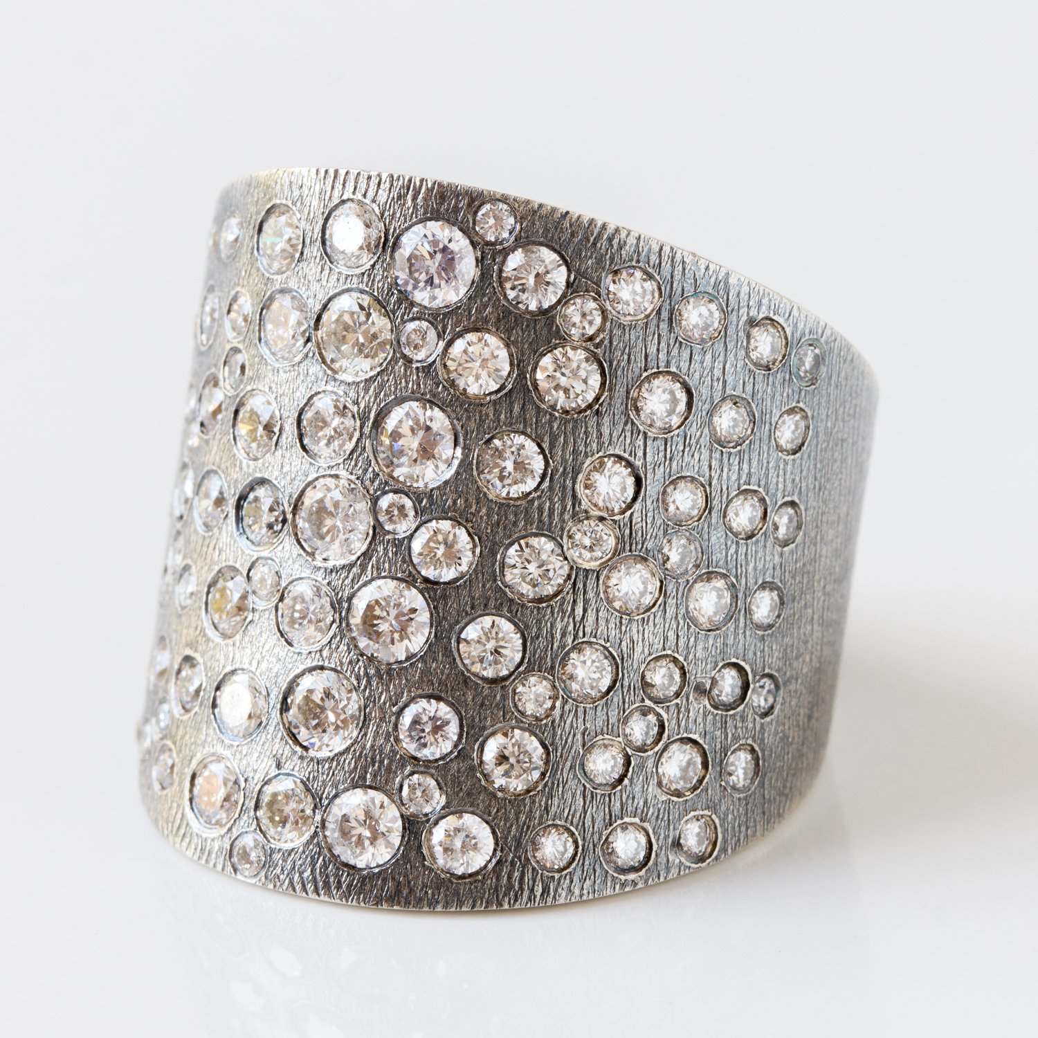 Rene Escobar Trunk Show: Stella Ring in Silver by Rene Escobar - NEWTWIST