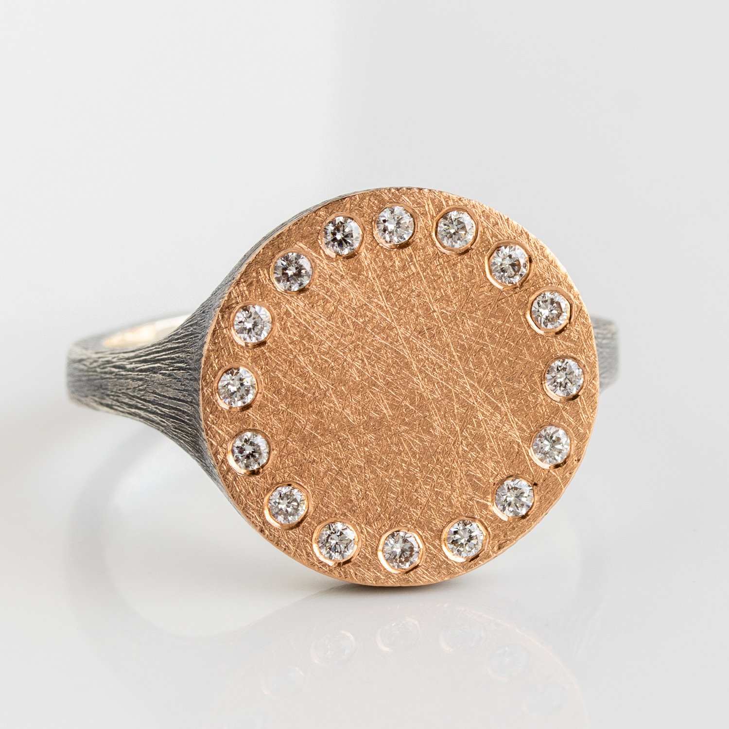 Rene Escobar Trunk Show: Ronde Ring in Rose Gold by Rene Escobar - NEWTWIST