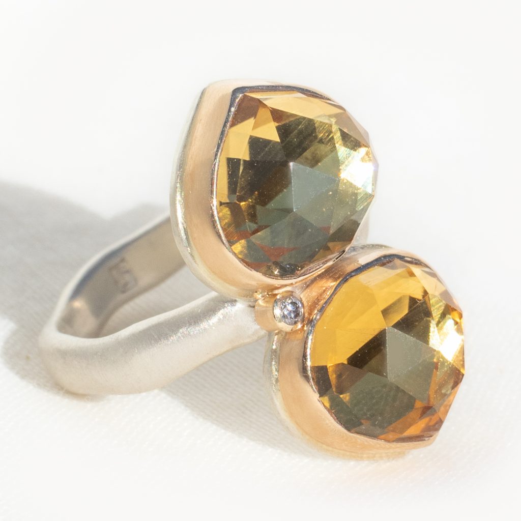 Smooth Oregon Sunstone Ring by Jamie Joseph - NEWTWIST